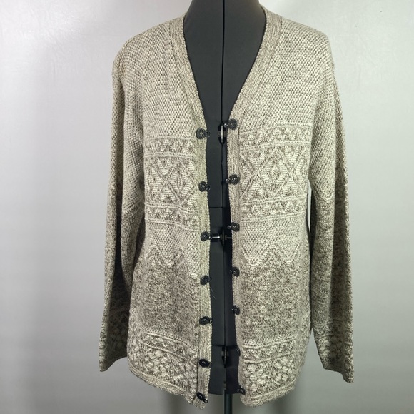 Grace | Sweaters | Grace Sweater Women Size Sp Brown White Heavy Knit ...